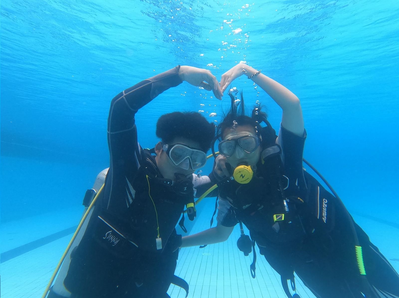 Pool Training - Myanmar Dive Center